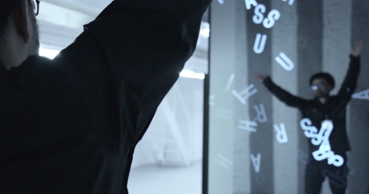 SELFIE MIRROR | NEWS - Bascule Inc.